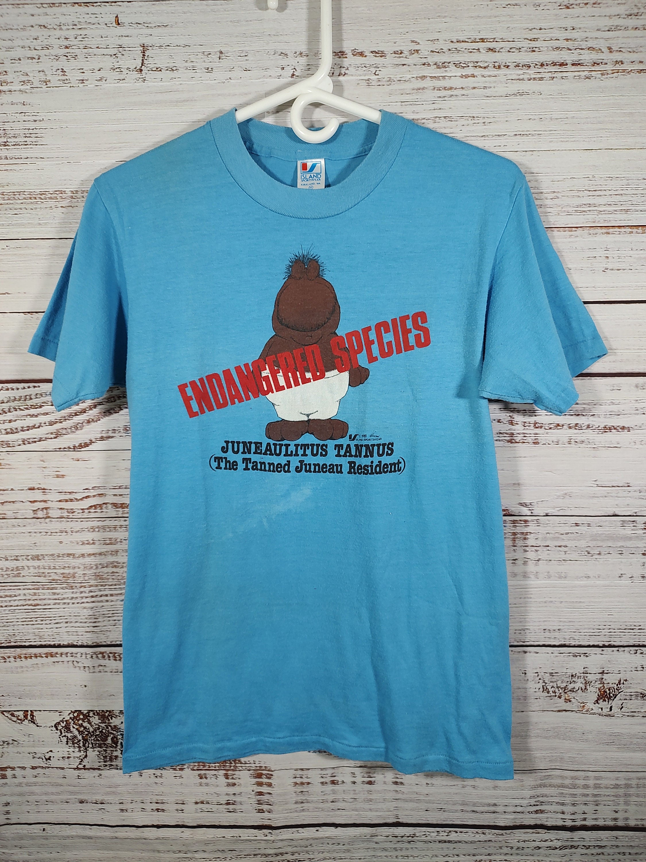 Vintage Single Stitch Graphic Tee / Endangered Species Tanned Juneau ...