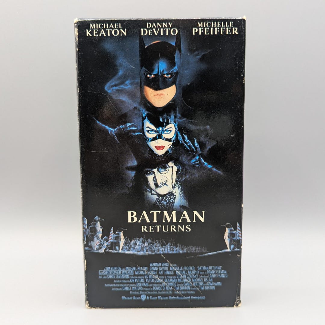 Batman Returns VHS / Vintage Video VHS Tape / Retro Movie Film / 1980s ...