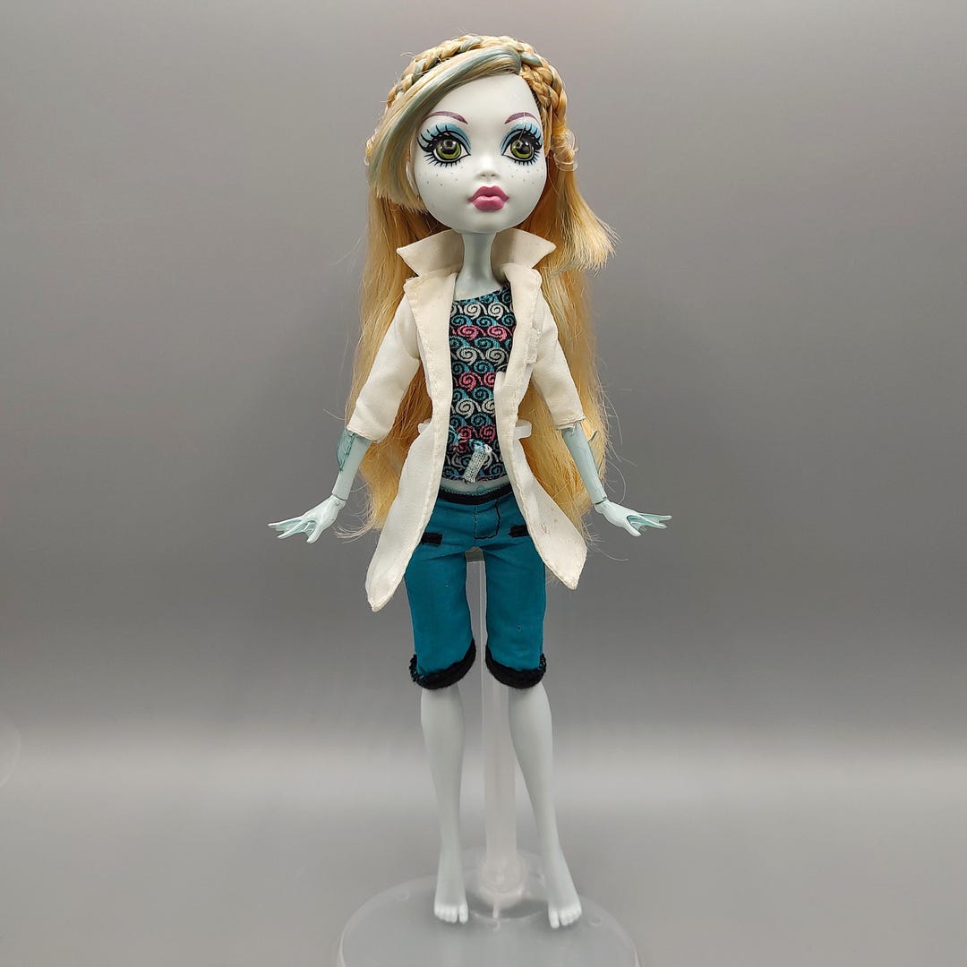Vintage Monster High Doll / Retro Fashion Doll / Lagoona Classroom Mad ...