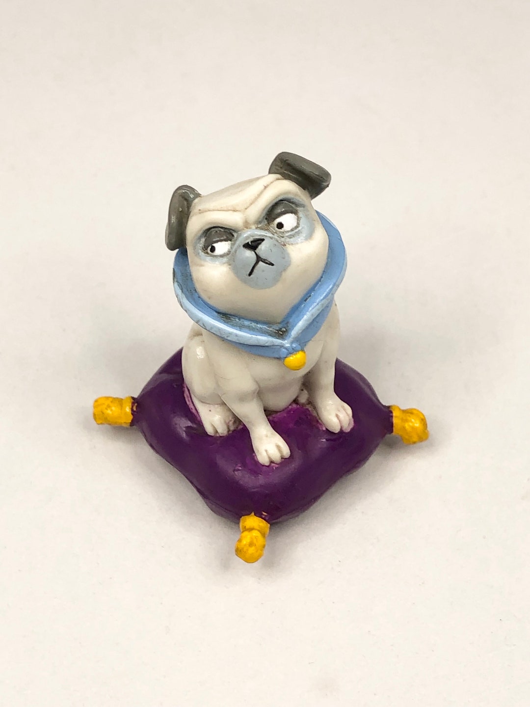 Applause Disney Pocahontus Percy Dog Sitting on Purple Pillow PVC Toy ...