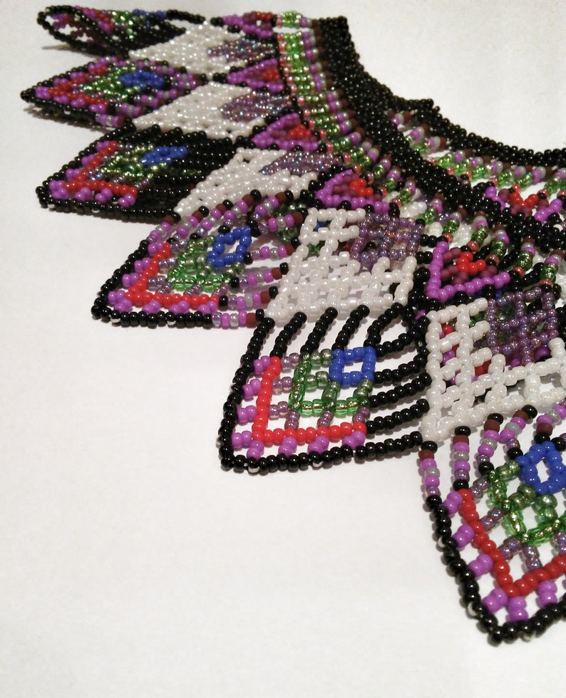 Black Panamanian Style Necklace With Matching Flower Chandelier ...