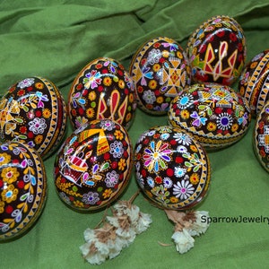 Easter Ornaments Ukrainian Easter Eggs Pysanky Traditional Ukrainian ...
