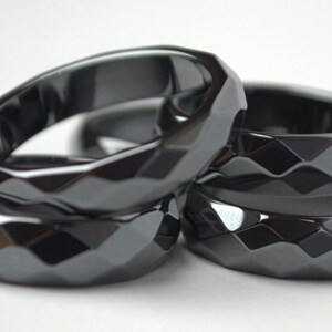 Natural Stone Ring Hematite Solid Gemstone Faceted Band Carved Stone ...