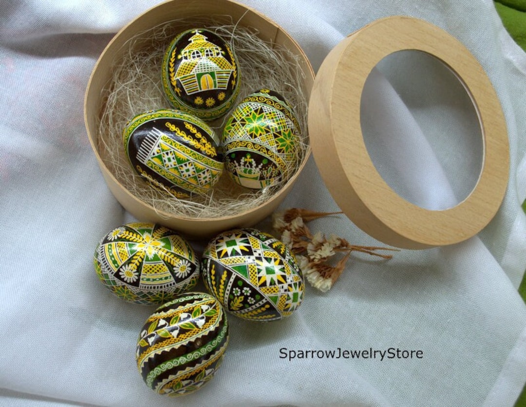 Traditional Ukrainian Easter Egg Pysanky Handmade Easter Gift Chicken ...