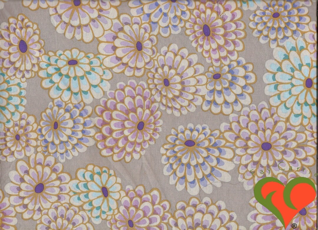 Early Kaffe Fassett Floating Flowers Mauve Fabric GP56. Fat Quarter ...