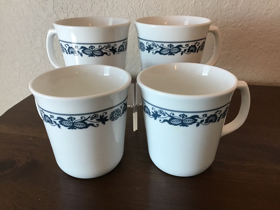 Corning Old Town Blue Mugs Set of 4 Vintage - Etsy