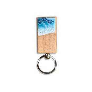 Resin Keychain - Epoxy Resin Ocean Waves Key Holder - Resin Wave Art ...