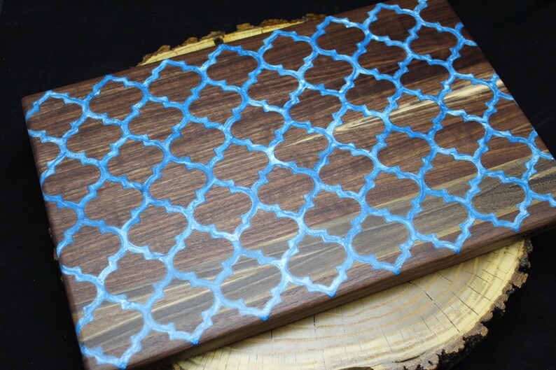 Black Walnut Arabesque Cutting Board - Etsy