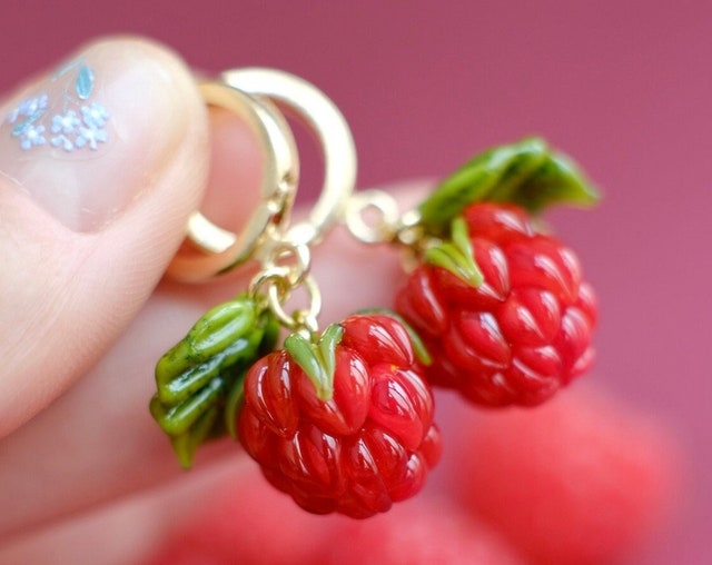 LampworkGlowingGlass - Etsy