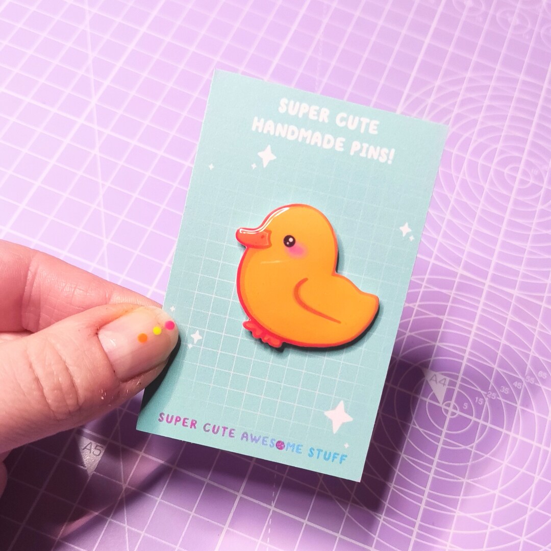 Yellow Duck Pin, Handmade Pins, Pin Badges UK, Birb Pin Badge, Bird ...