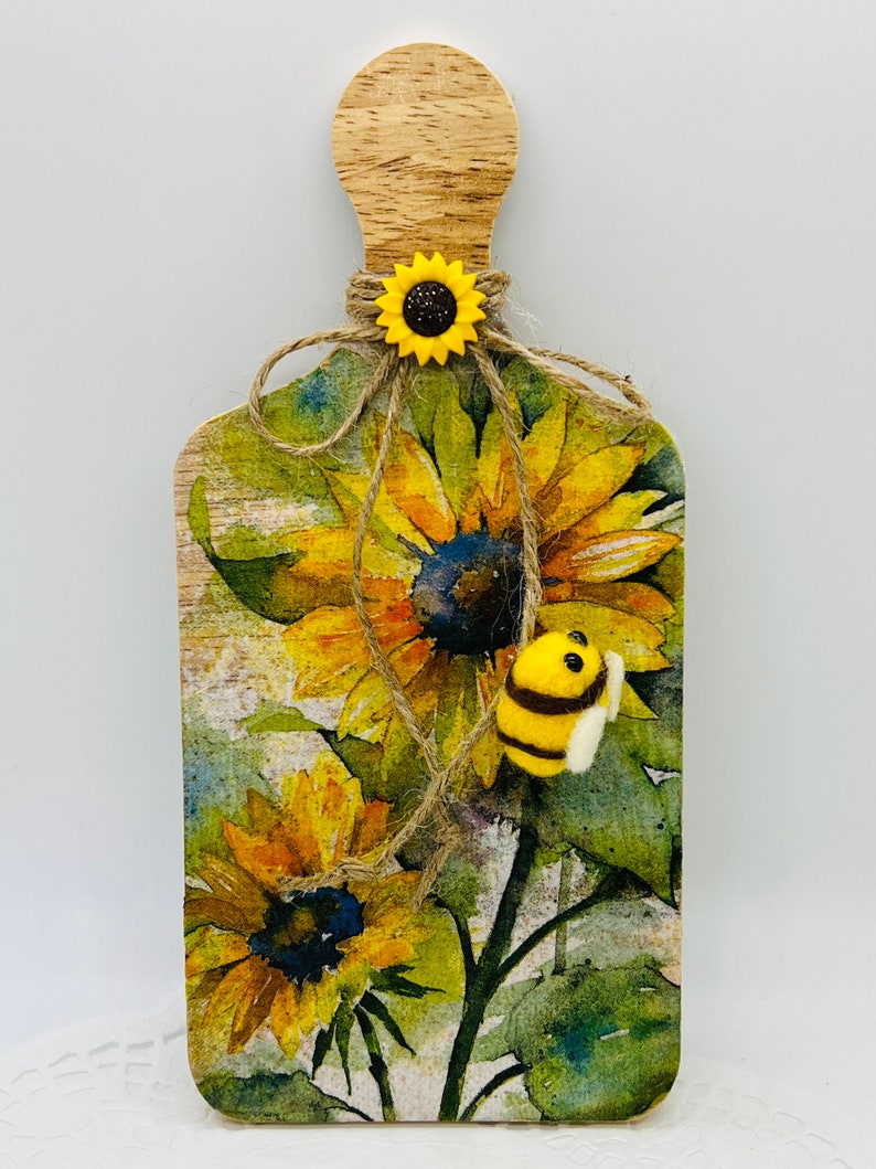 Mini Sunflower Cutting Board. Wood Cutting Board. Farmhouse - Etsy
