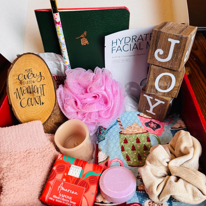 Gratitude Gift Box - 60+ Gift Ideas for 2025