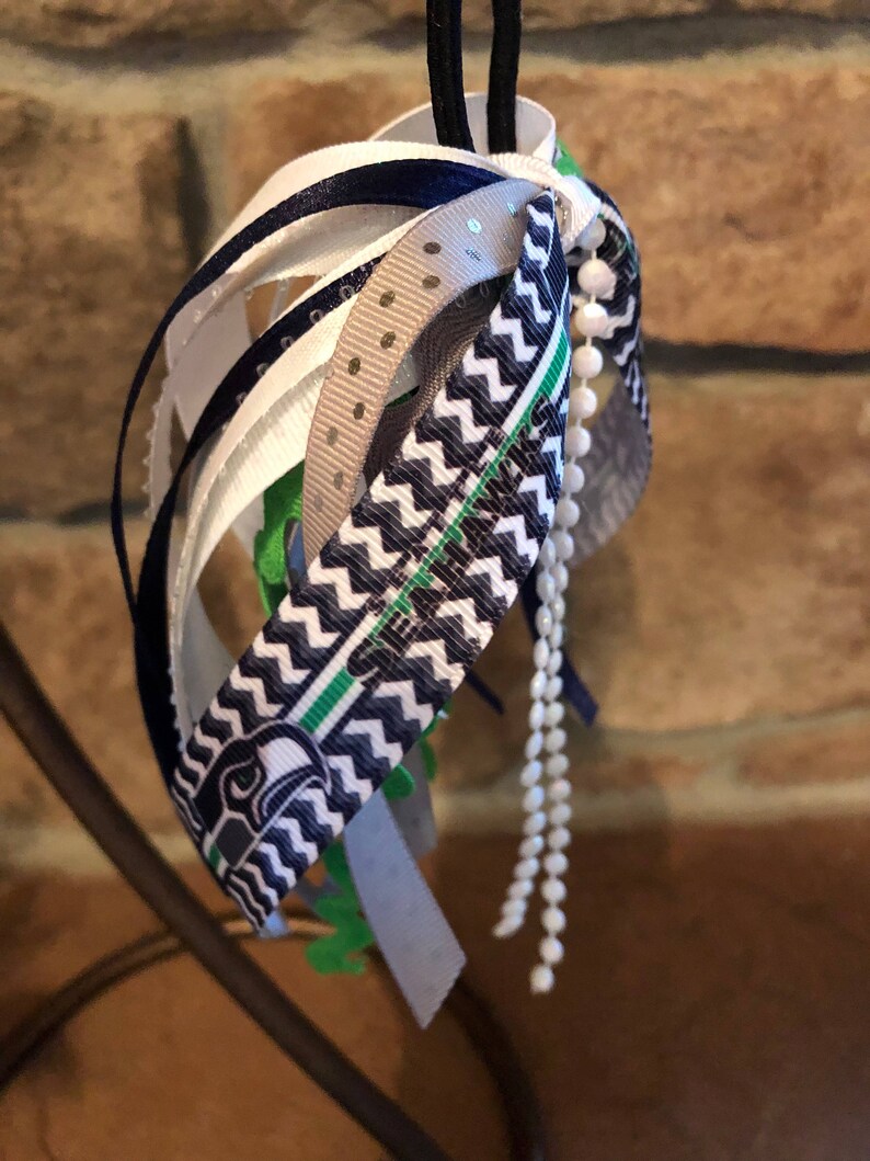 Seattle Seahawks Elastic Ponytail Streamer Bow. Seahawks Cheer | Etsy