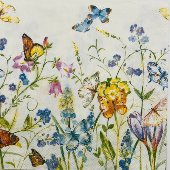 Set of 2 Butterfly Garden Napkins. Lunch Paper Napkins. | Etsy
