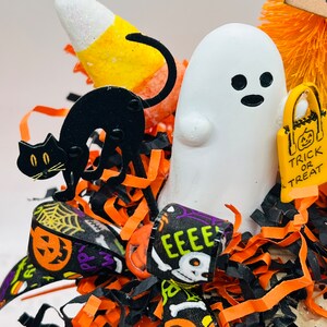 Halloween Paper Art. Pumpkin Paper Craft. Retro Decor. Kitchen Accent ...