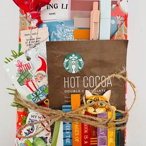 Christmas/winter Blind Date With a Book. Christmas Gift. Bookish Gift ...