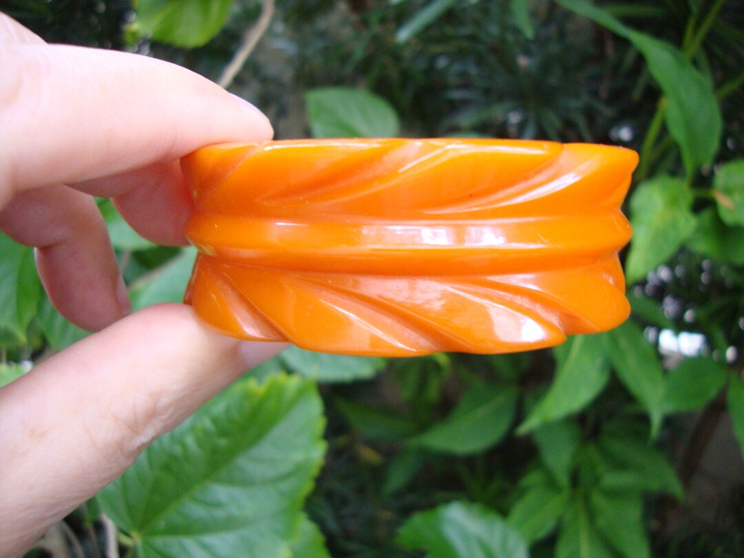 Vintage 1 1/8 Semi Translucent Orange Bakelite Bracelet - Etsy
