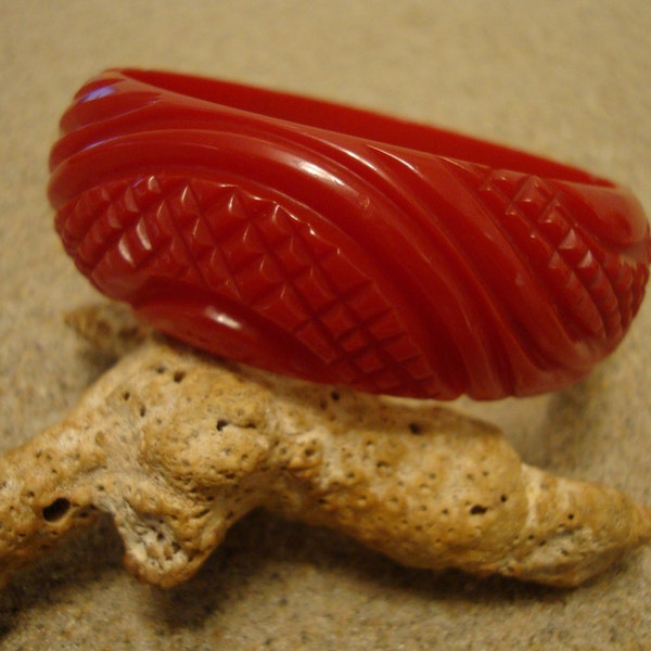 Cherry Red Bakelite - Etsy