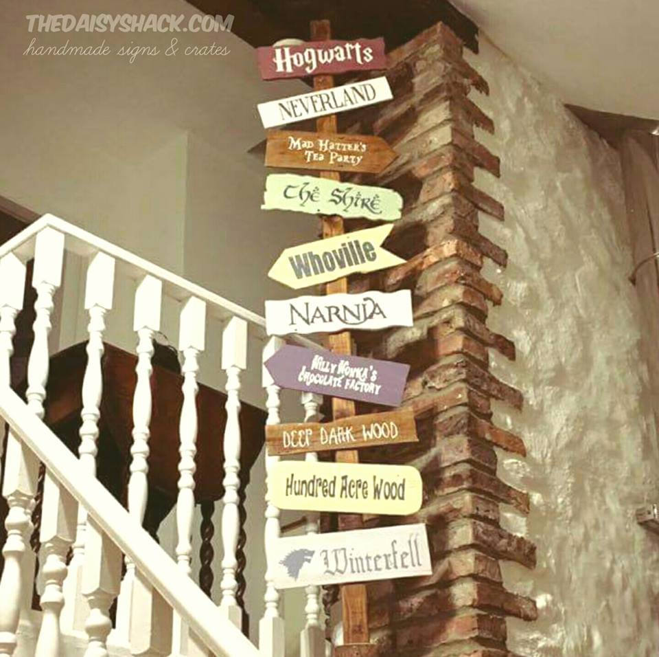 Disney Theme Park/ride Signpost Slats Wedding Table Names | Etsy UK