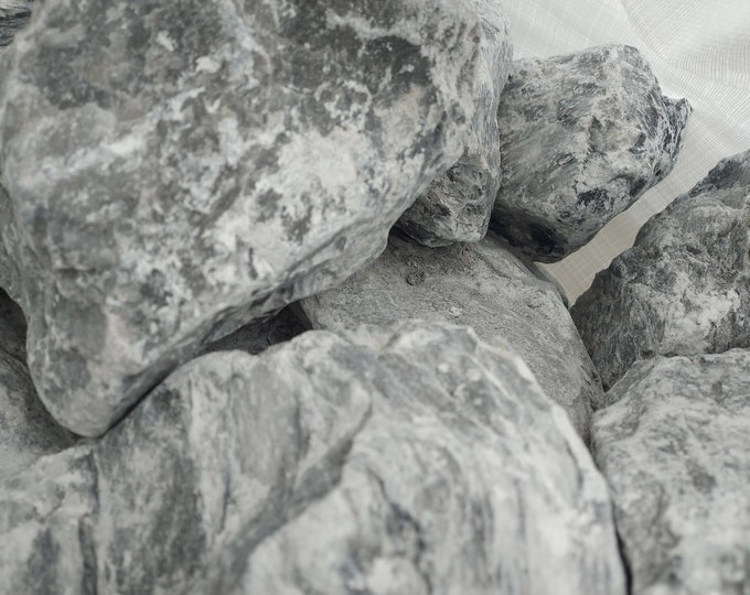 1 Block of Black/white Soapstone, 8 to 10 Kg Steatite Rock, Soft Stone ...