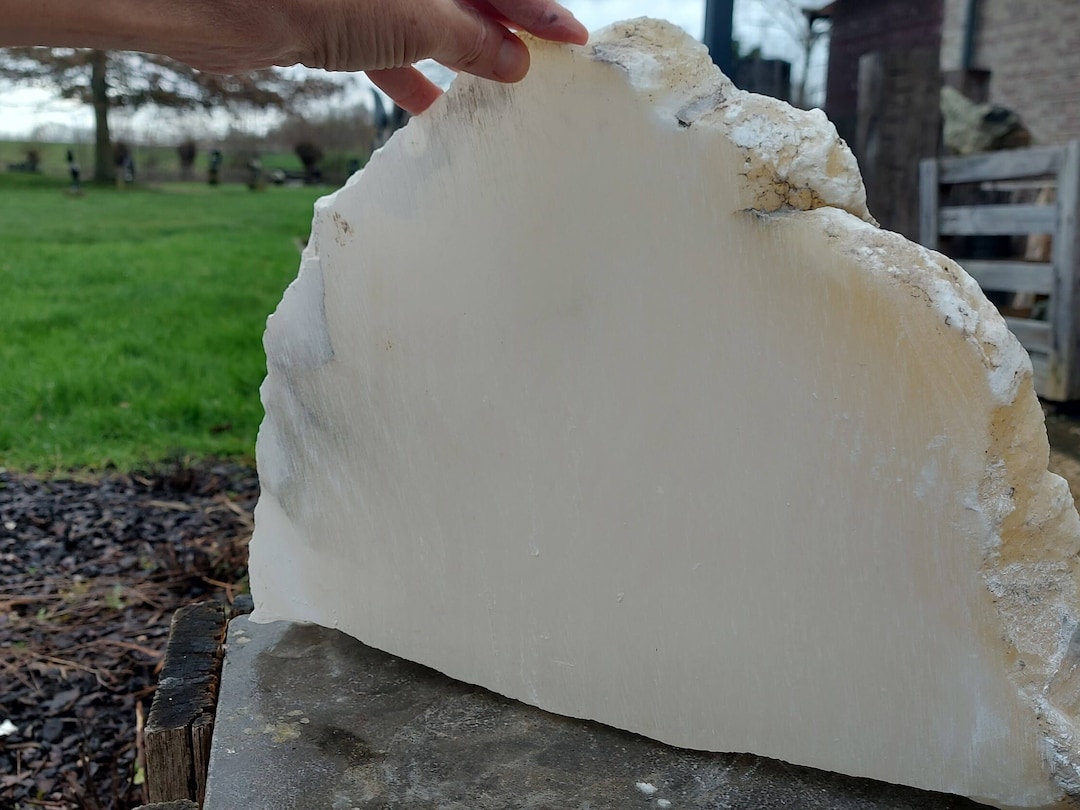 White Transparant Alabaster Stone, Piece of Stone for Sculpting, Disc ...