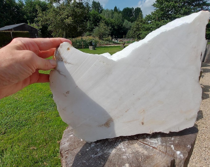 White Transparant Alabaster Stone, Piece of Stone for Sculpting, Disc ...