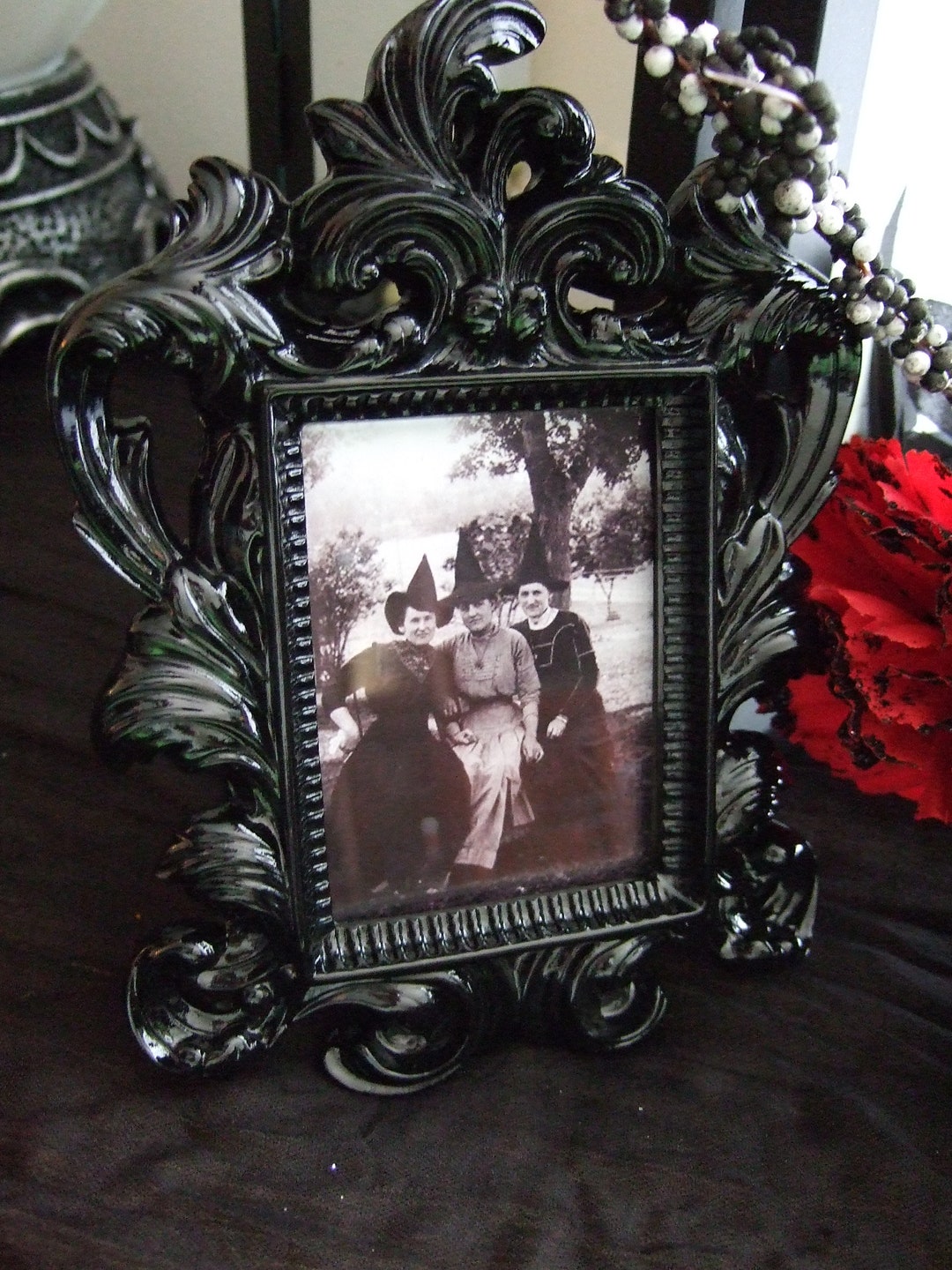 Vintage Style BLACK BAROQUE FRAME ~ Gothic Halloween Picture Frame ...