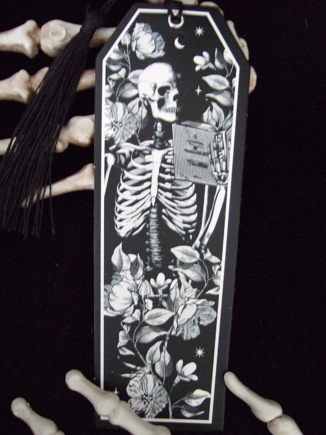 Skeleton Bookmark Coffin Shaped Bookmark Bookish Vibe Journal Dangle ...