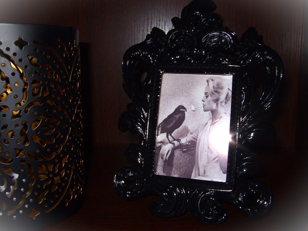 Gothic Frame - Vintage Style BLACK BAROQUE FRAME ~ Bird Picture Frame ...
