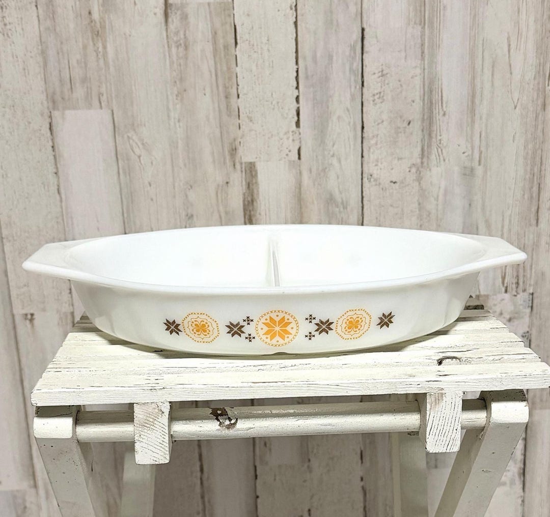 Vintage Pyrex Towne and Country Divided Dish 1.5 QT - Etsy
