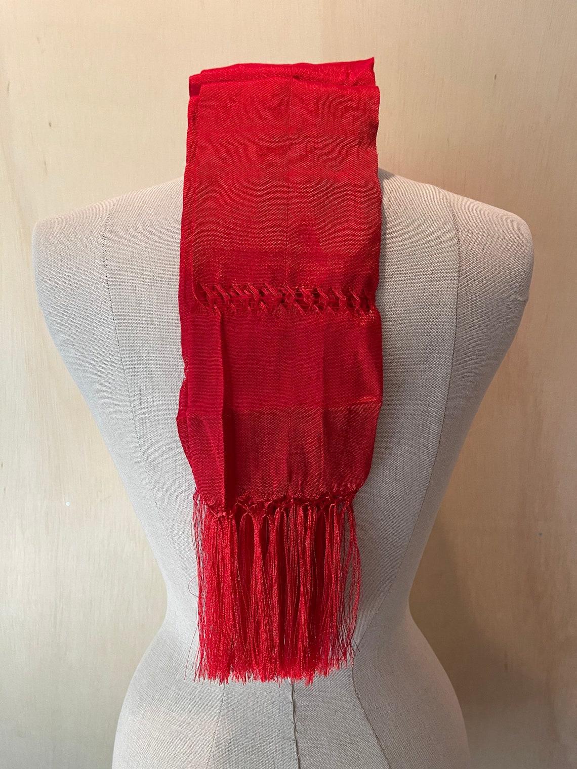 Mexican Rebozo Chalina Small Red Rojo Pequeña Seda Silk Texture ...