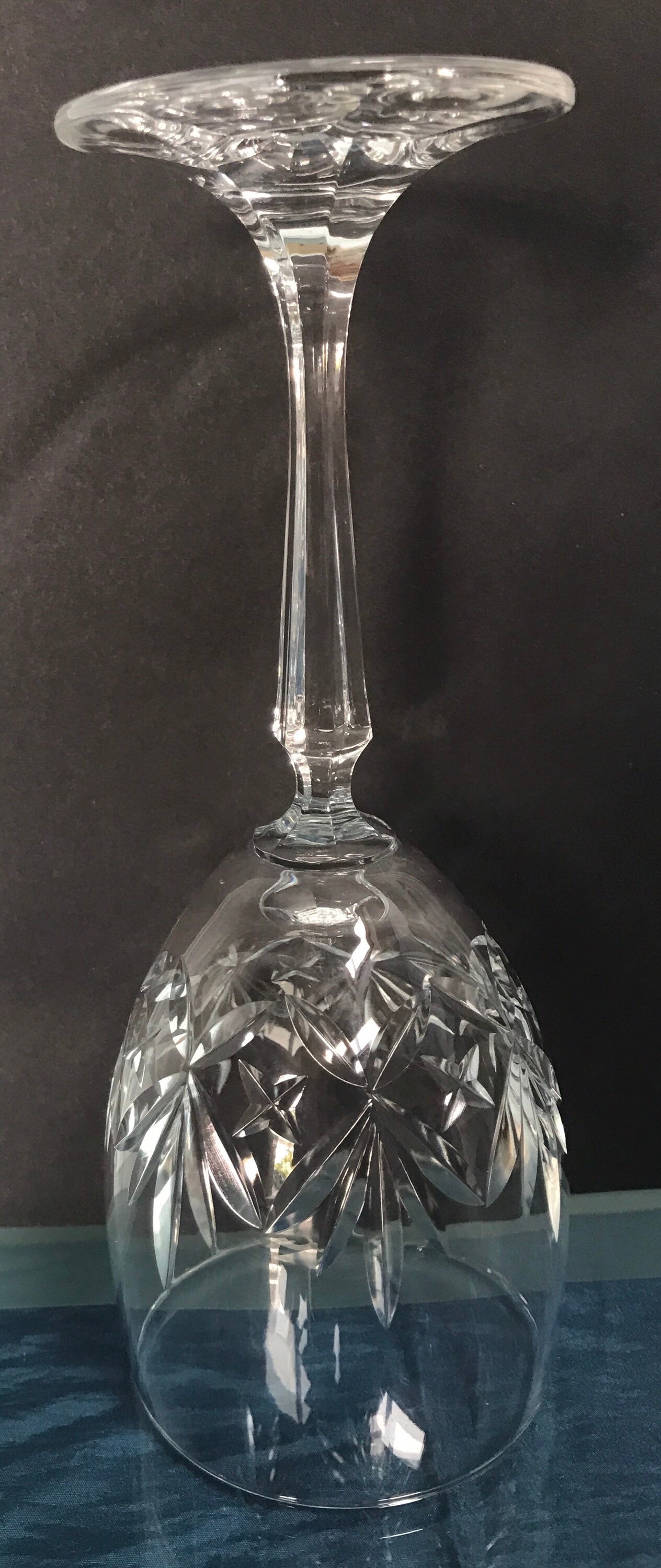 2 Large 250ml Lead Crystal Cut Glass Large Wine Goblets - Top Quality ...
