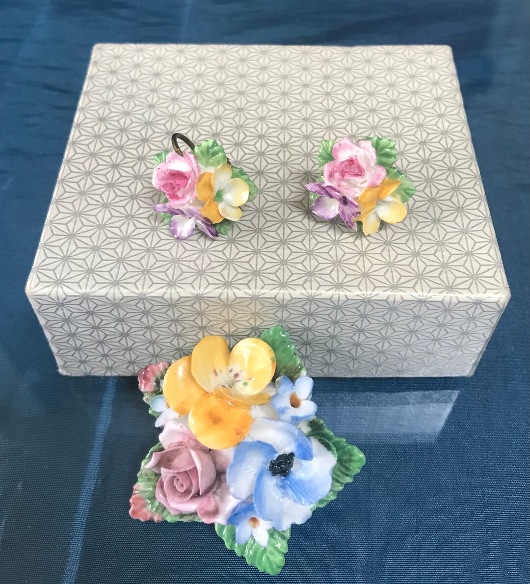 Vintage 1950s Coalbrook England Fine Bone China Flower Cluster Brooch ...