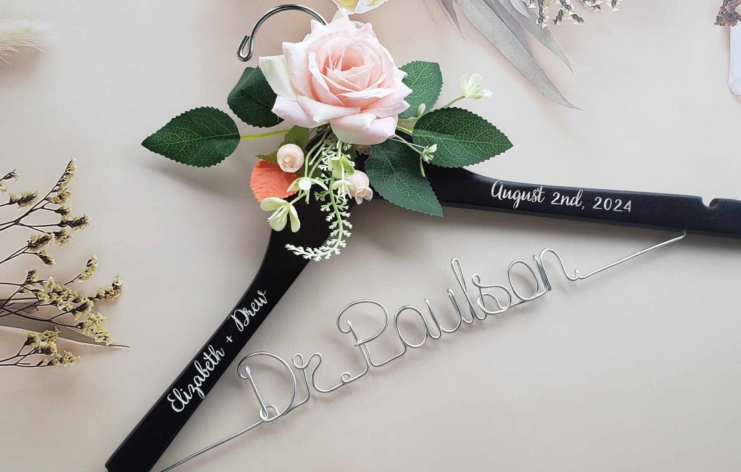 Custom Wedding Dress Hanger With Date - Bridal Party Gift - Etsy
