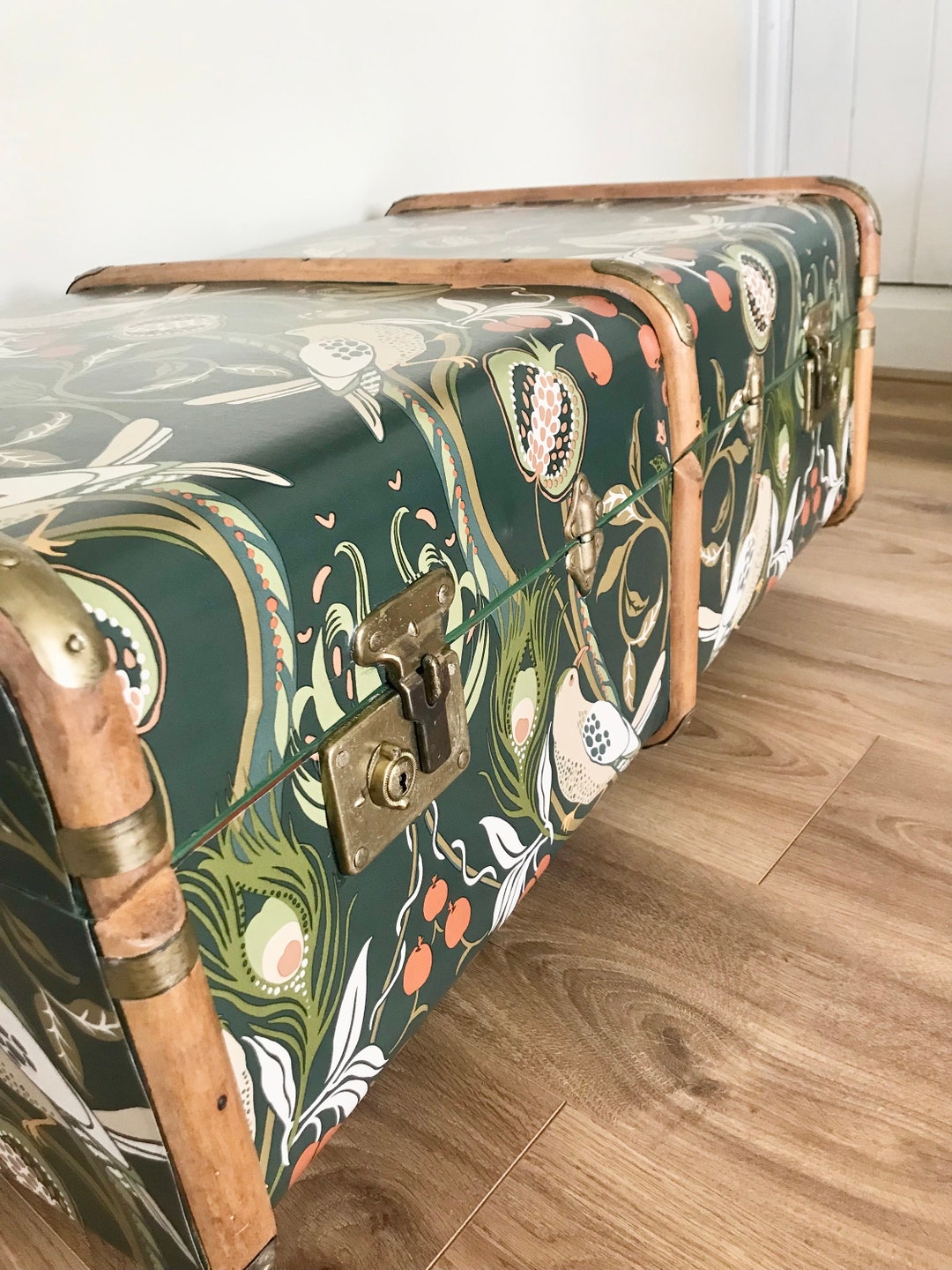 Unique Renovated Vintage Steamer Trunk / Coffee Table/ Storage Trunk - Etsy
