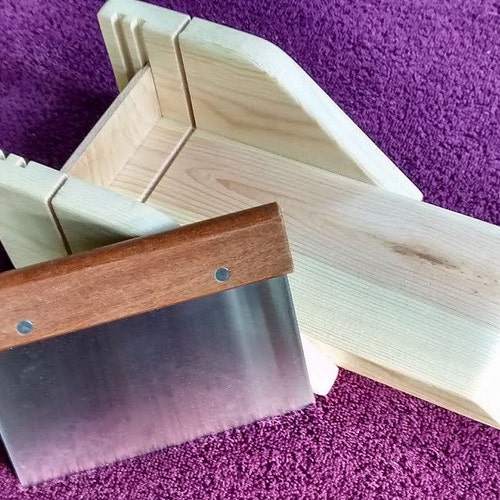 Wood Soap Cutting Box and Cutter - Etsy