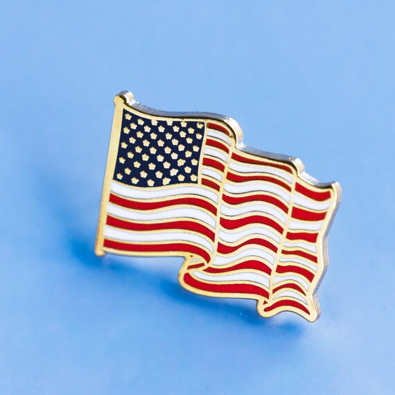 American Flag Uniform Pin US (double) Lapel Pin (Double Waving Flag