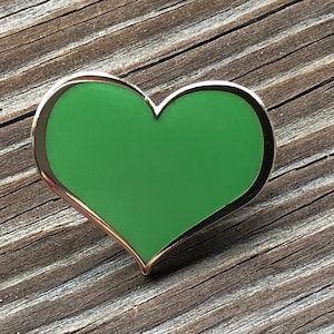 Green Heart Enamel Pin: 1-inch Kawaii Lapel Accessory - Etsy