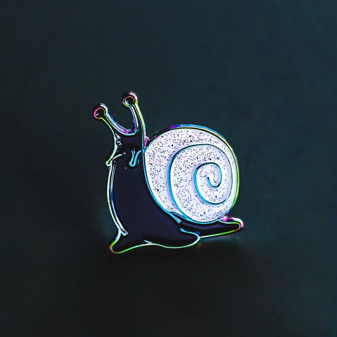 Roomba Snail Enamel Pin: Black Body, Glitter Shell, Rainbow Metal (0.75 ...