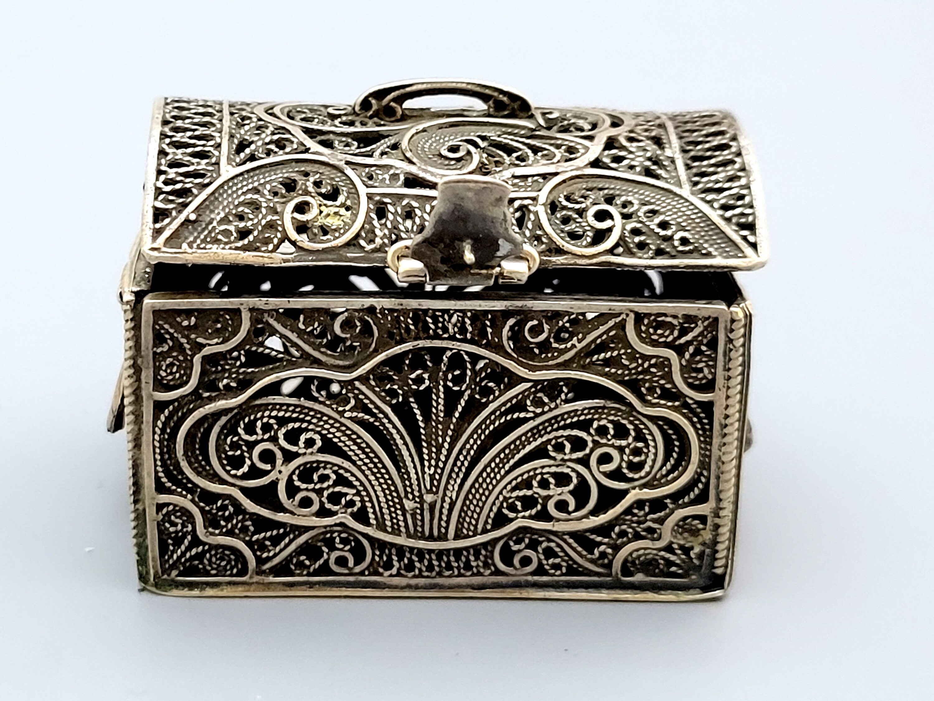 Miniature Snuff Sterling Silver Box Made With Filigree Technik. - Etsy