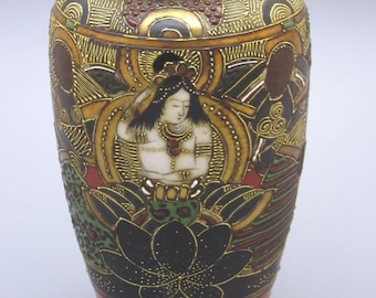 Button satsuma japanese porcelain-women seated 'A lesson in painting ...