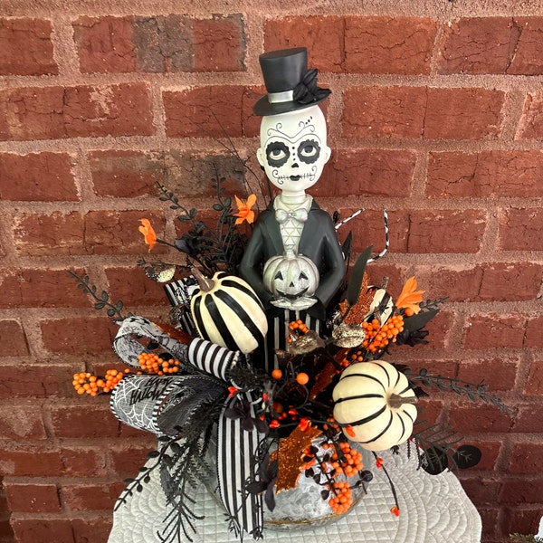 Spooky Centerpiece - Etsy