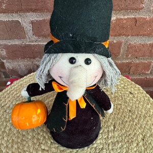 Shelf Sitter HALLOWEEN WITCH Halloween Décor, Halloween Witch Accent ...