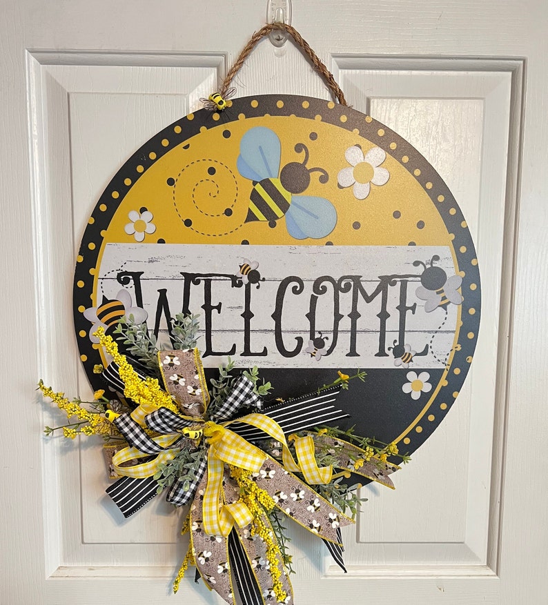 Welcome Bee Door Sign Welcome Wreath New Home Gift - Etsy