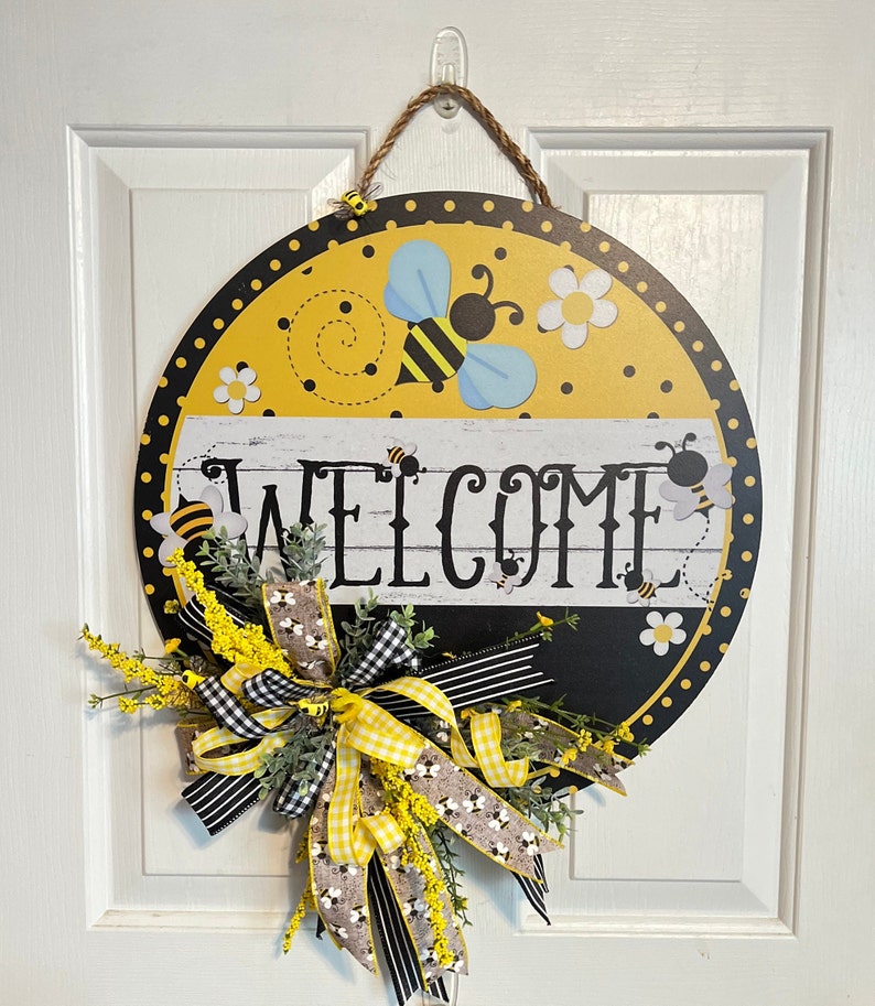 Welcome Bee Door Sign Welcome Wreath New Home Gift - Etsy