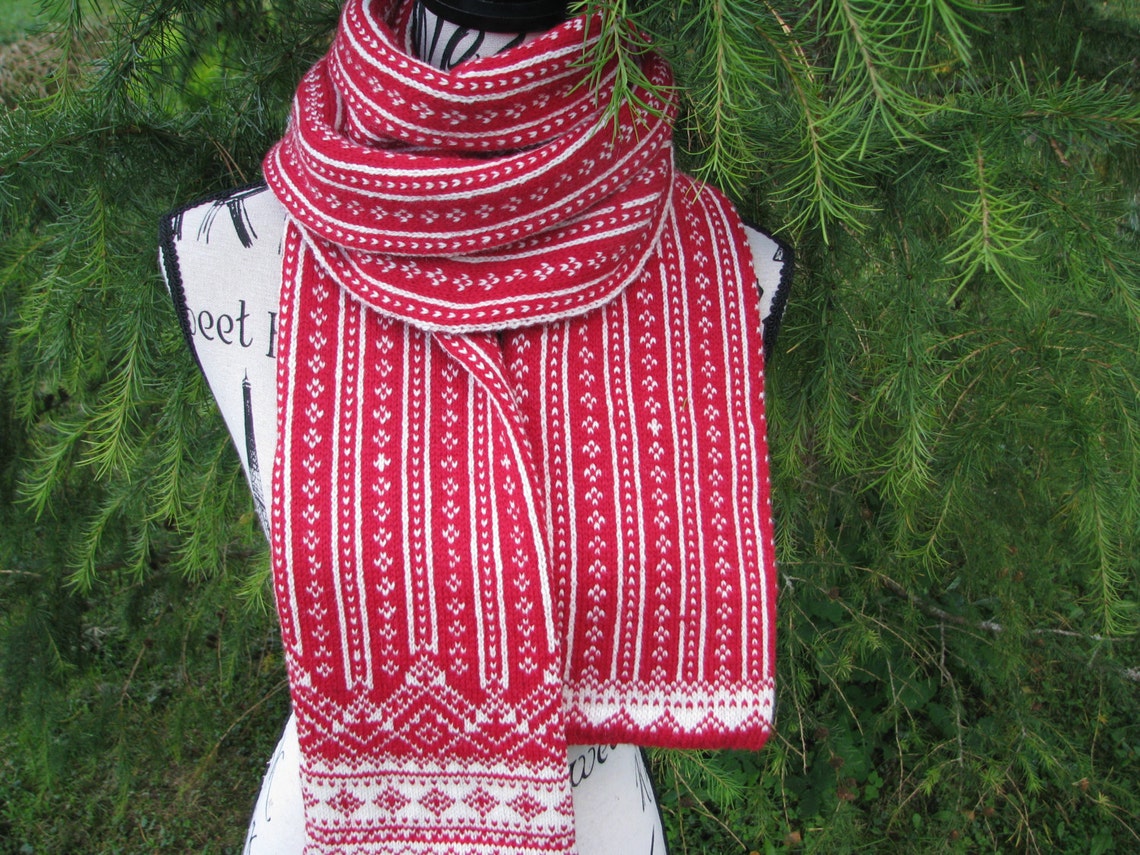 Red Woolen Knitted Scarf. Winter Scarf Unisex Gift for - Etsy
