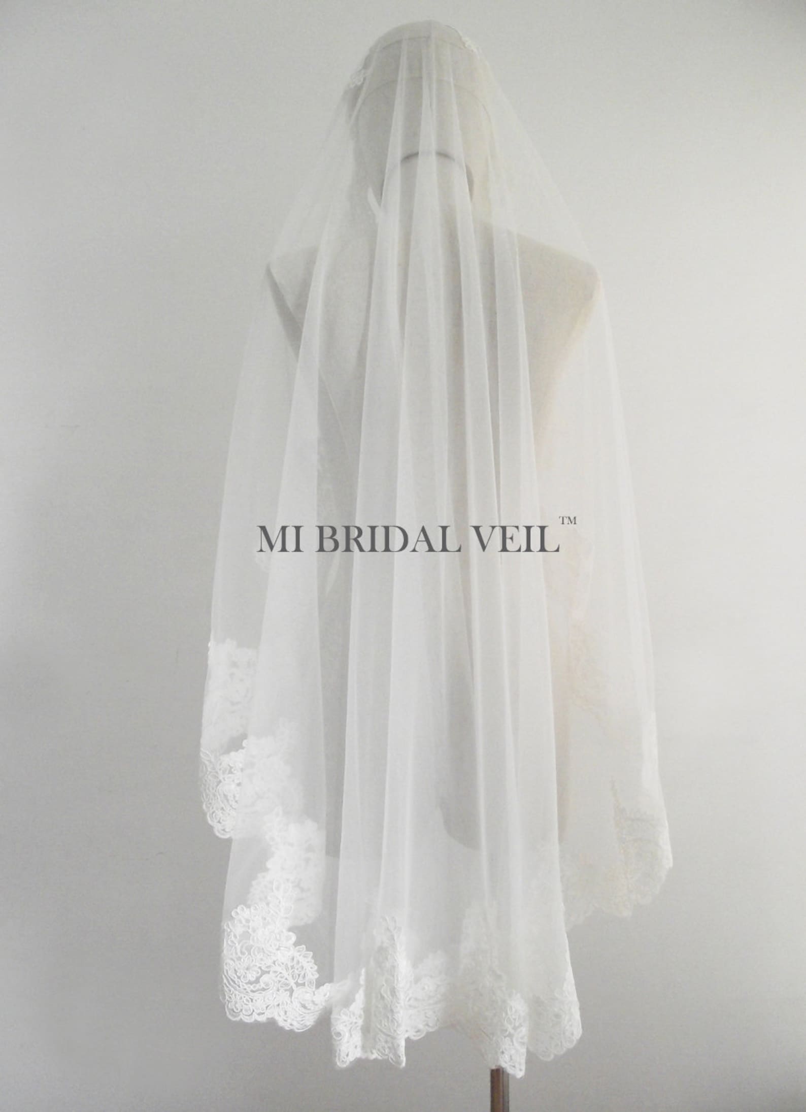 Mantilla Lace Veil Lace Wedding Veil Fingertip Rose Lace - Etsy