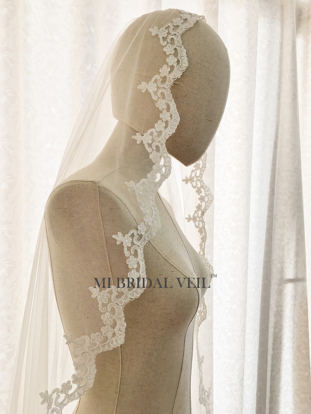 Cathedral Lace Veil, Lace Wedding Veil, Delicate Lace Veil, Mantilla ...