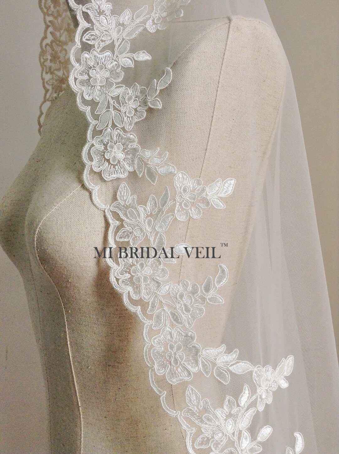 Lace Veil, Lace Wedding Veil, Lace Bridal Veil, Fingertip Mantilla Veil ...