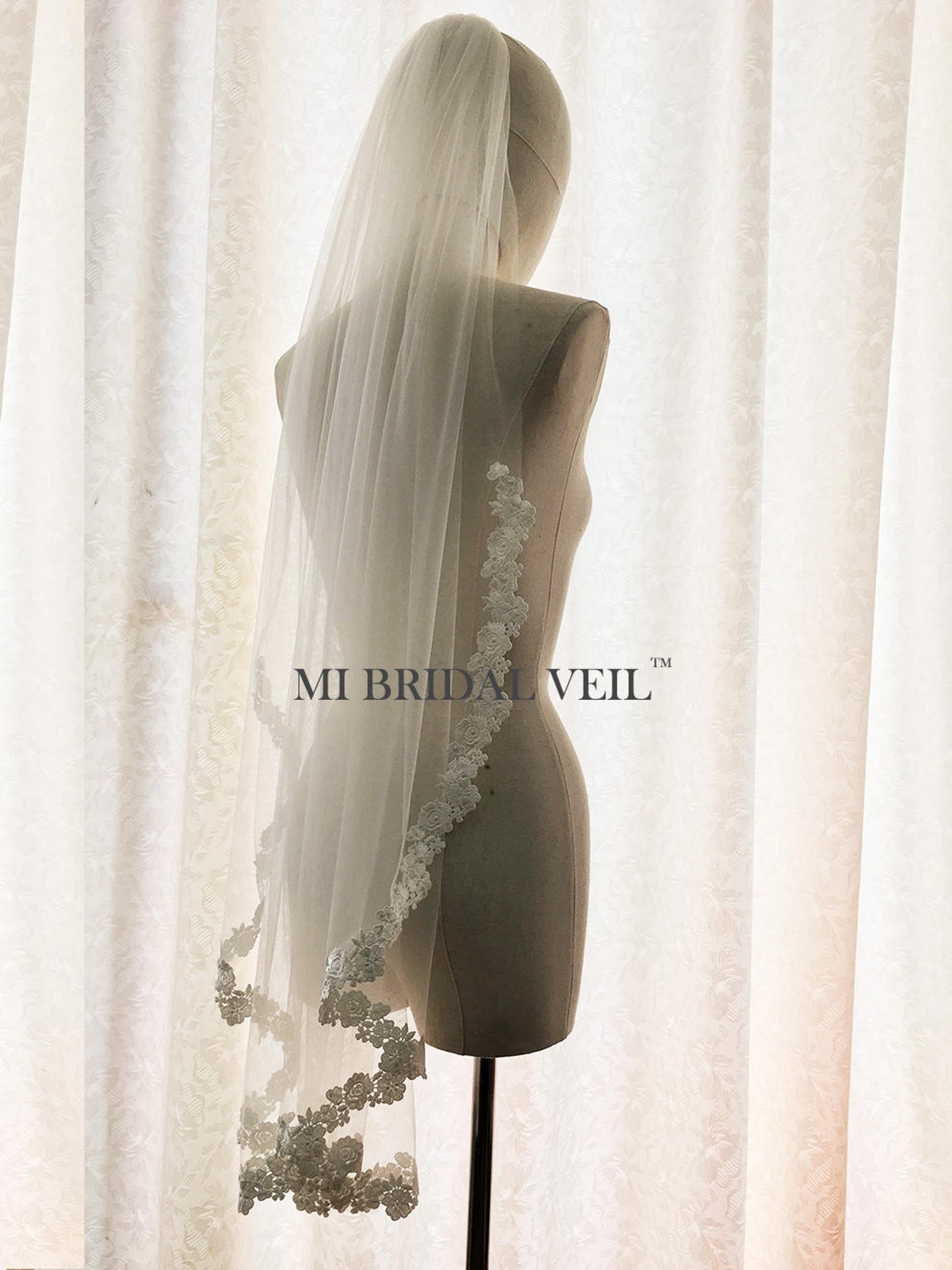 Lace Wedding Veil Fingertip Lace Bridal Veil Rose Lace Veil | Etsy